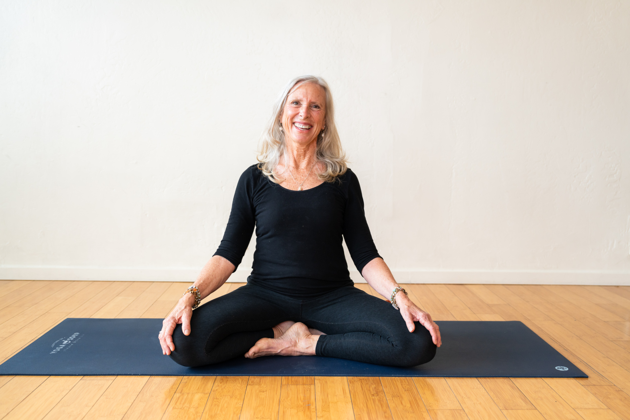 Suzanne Marlow - Yoga Soup